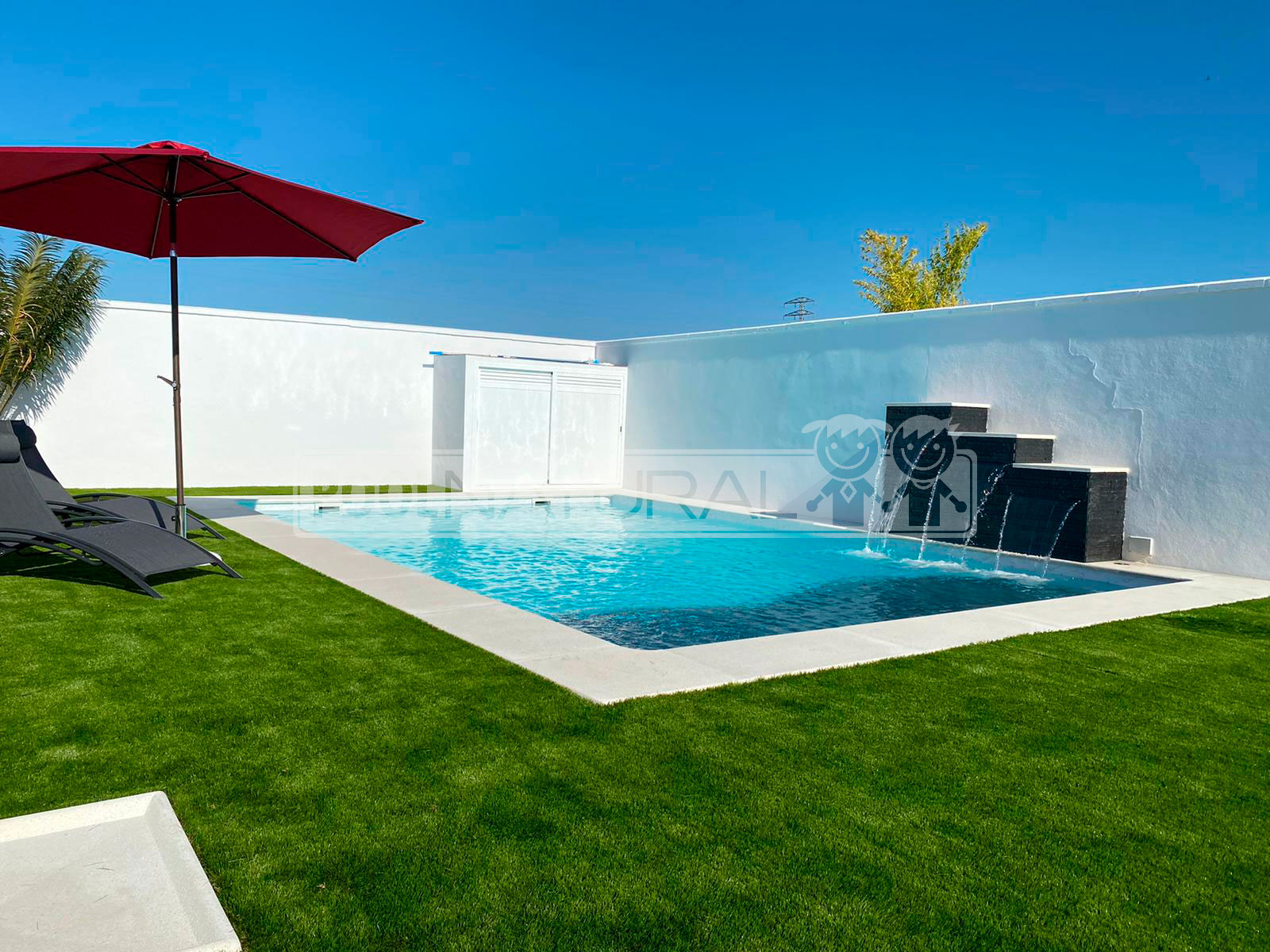 Nuevo proyecto PoolNatural, una piscina en líneas modernas - Pool Natural